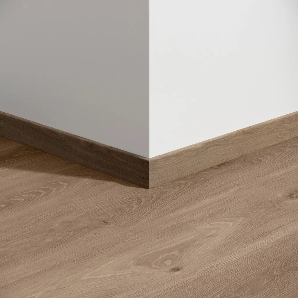 BerryAlloc Plint bloom light brown 2,4m per 4st | FloorHouse